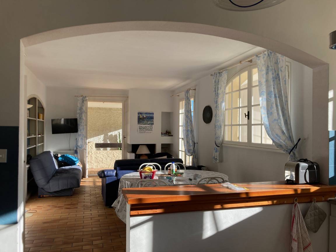 65 M² Apartment ∙ 2 Bedrooms ∙ 8 Guests - Saint-Cyr-sur-Mer