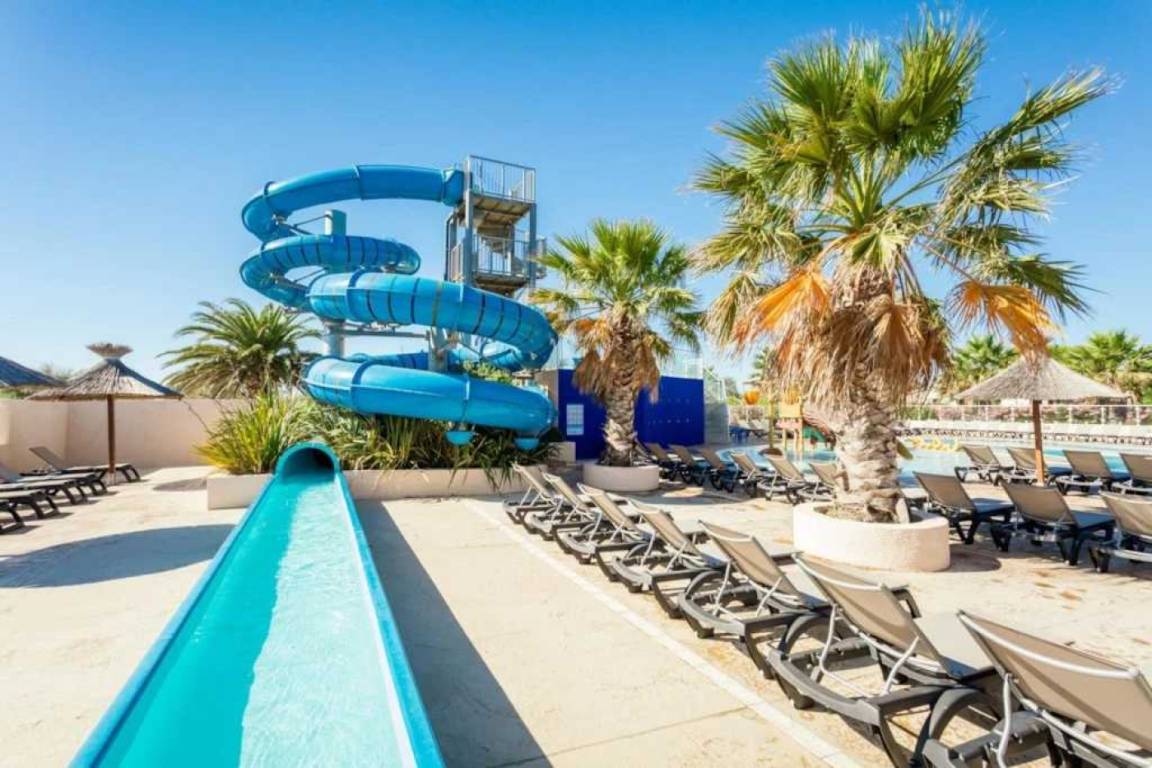 28 M² Camping ∙ 3 Chambres ∙ 6 Personnes - Leucate