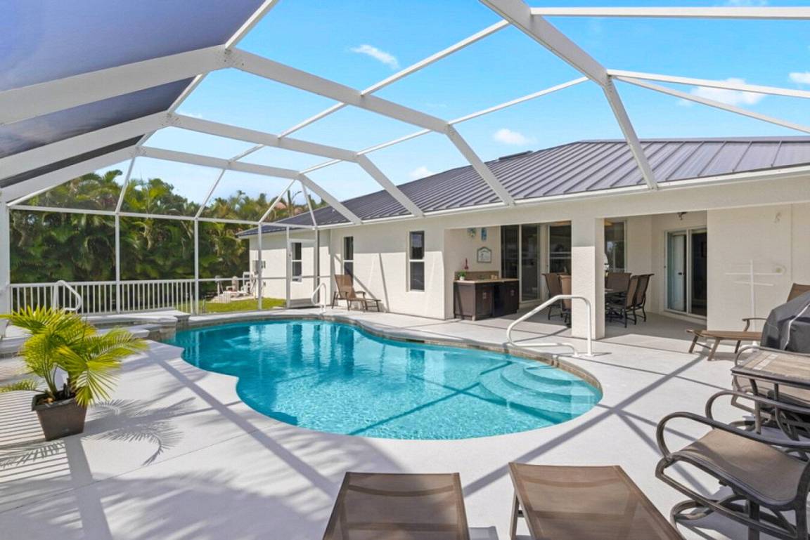 175 M² House ∙ 3 Bedrooms ∙ 6 Guests - Sanibel Island, FL