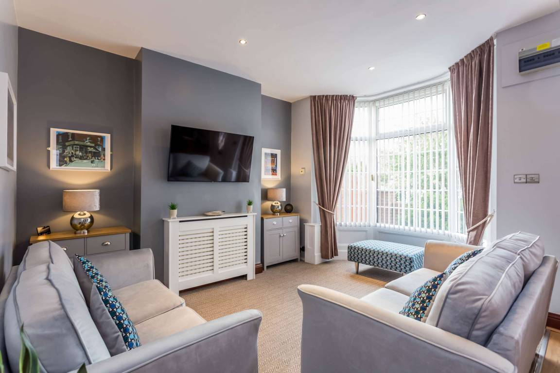 93 M² House ∙ 3 Bedrooms ∙ 6 Guests - South Shields