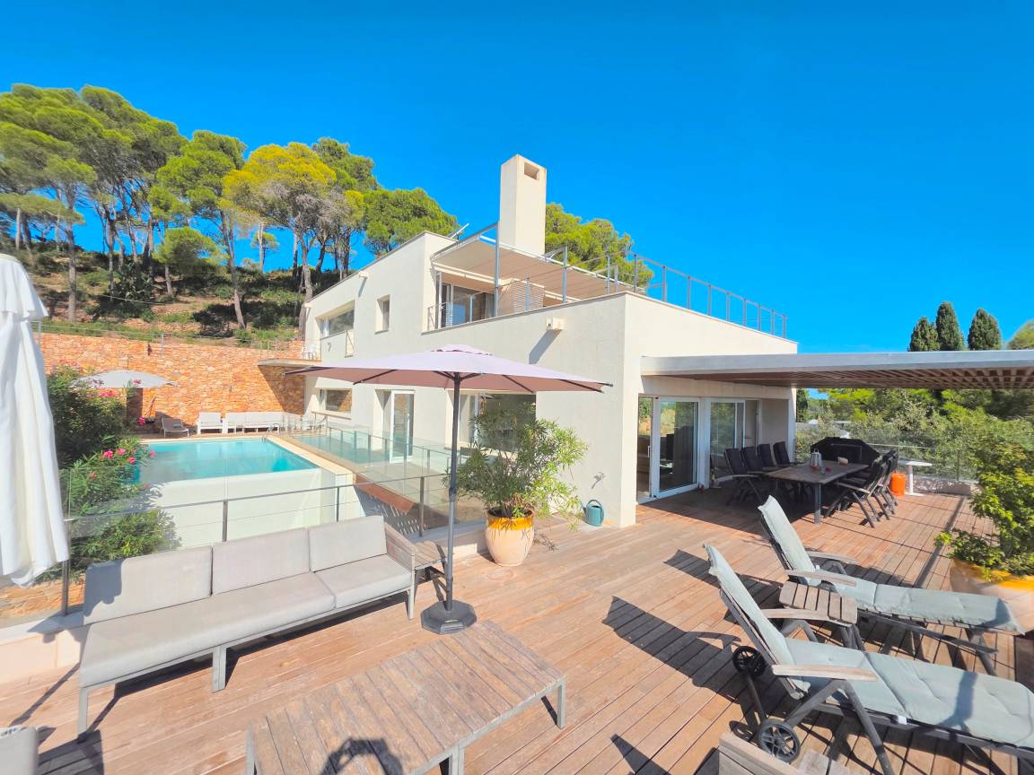 390 M² Villa ∙ 7 Chambres ∙ 14 Personnes - Begur