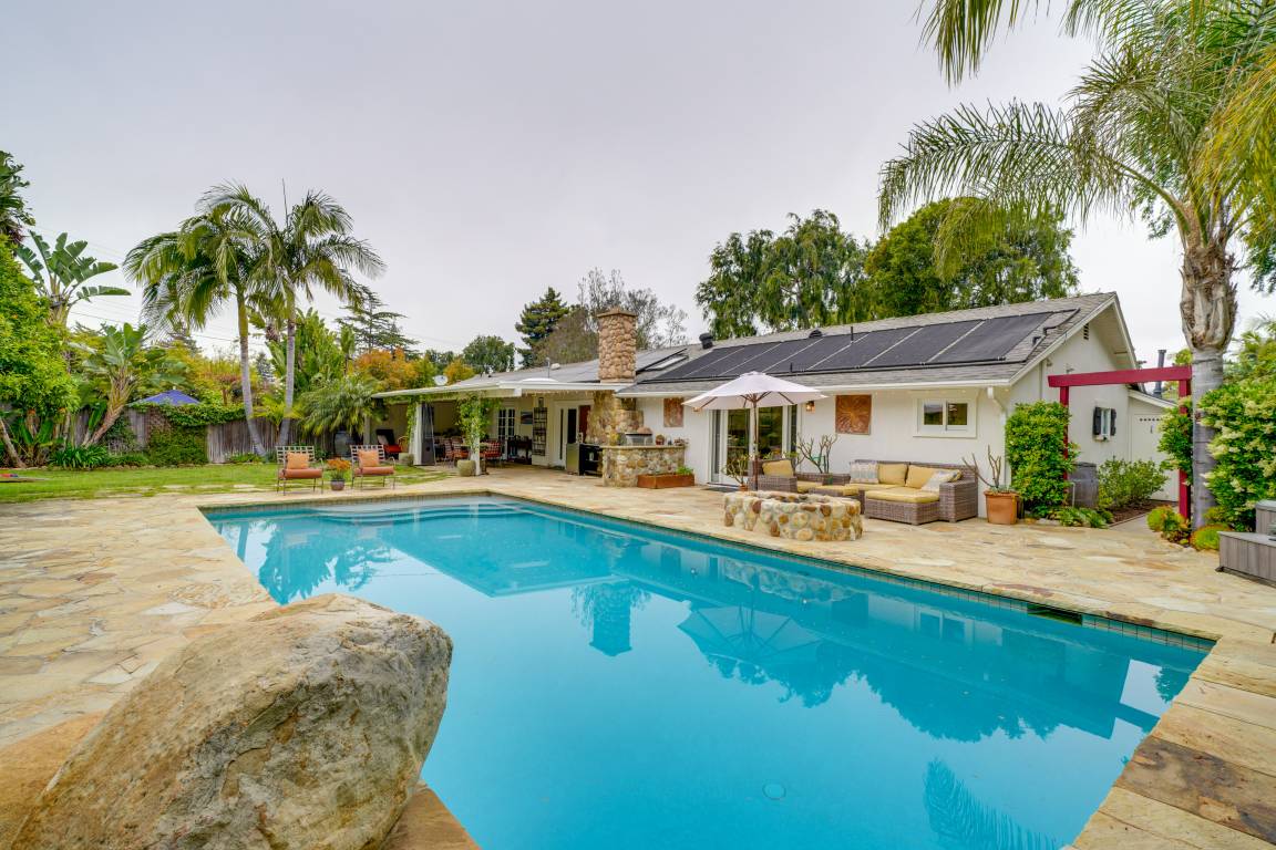148 M² House ∙ 3 Bedrooms ∙ 8 Guests - Santa Barbara, CA