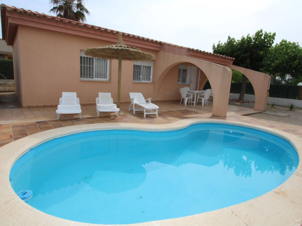 90 M² Casa Rural ∙ 3 Habitaciones ∙ 6 Huéspedes - Riumar