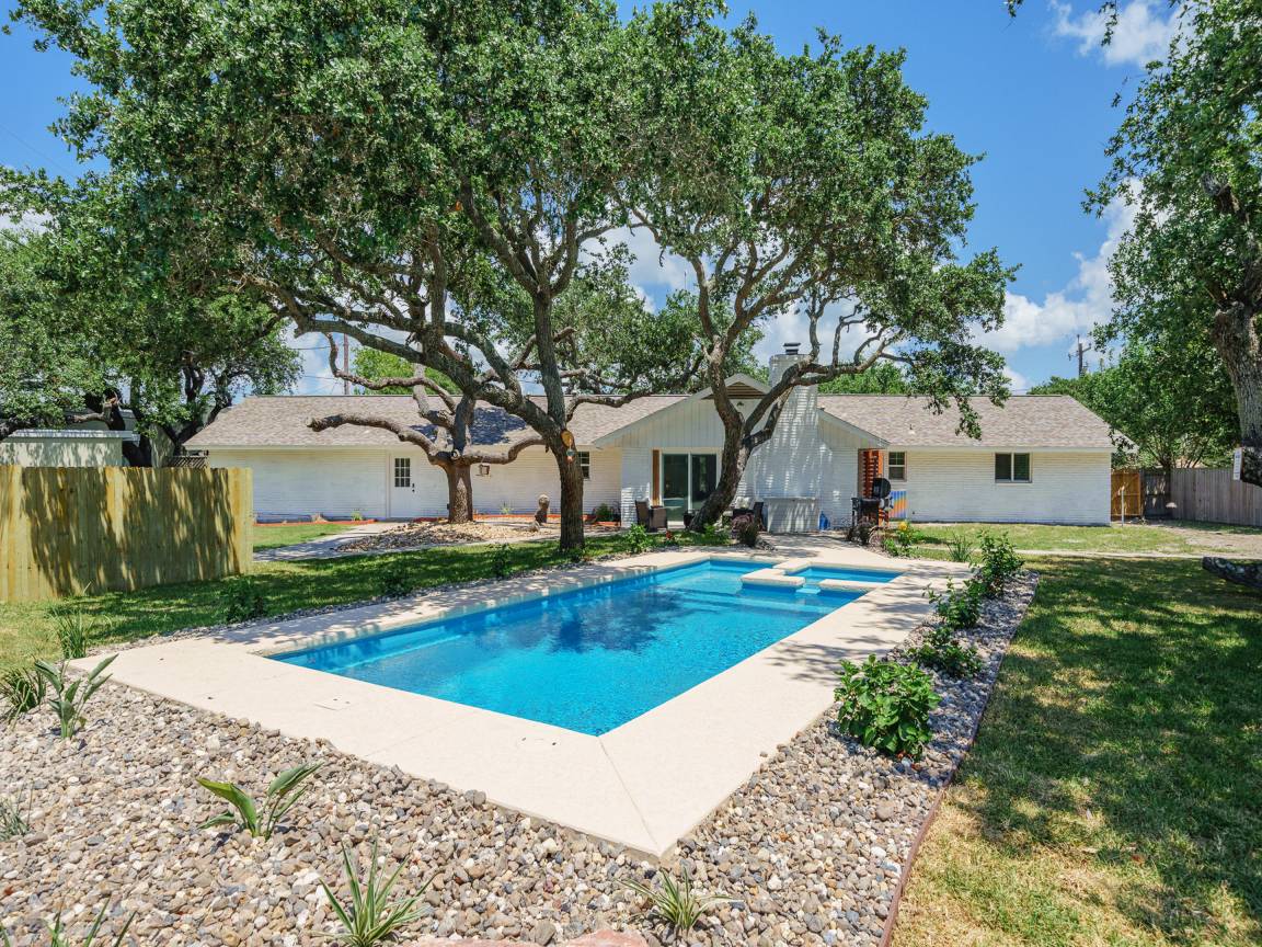 247 M² House ∙ 5 Bedrooms ∙ 12 Guests - Rockport, TX