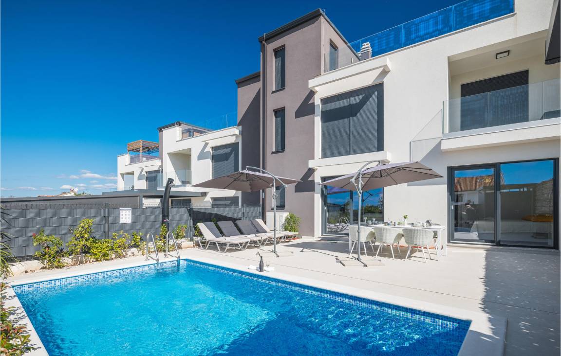 70 M² Ferienhaus ∙ 2 Schlafzimmer ∙ 4 Gäste - Funtana