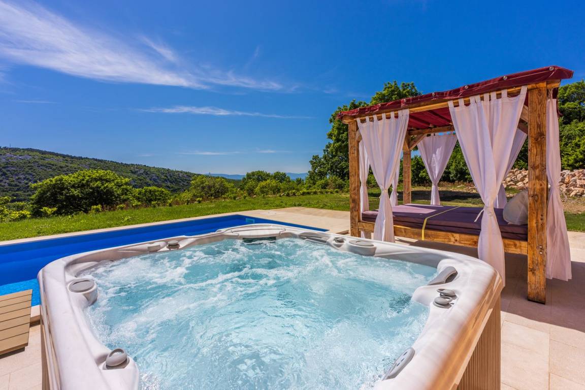 154 M² Huis ∙ 3 Slaapkamers ∙ 8 Gasten - Crikvenica