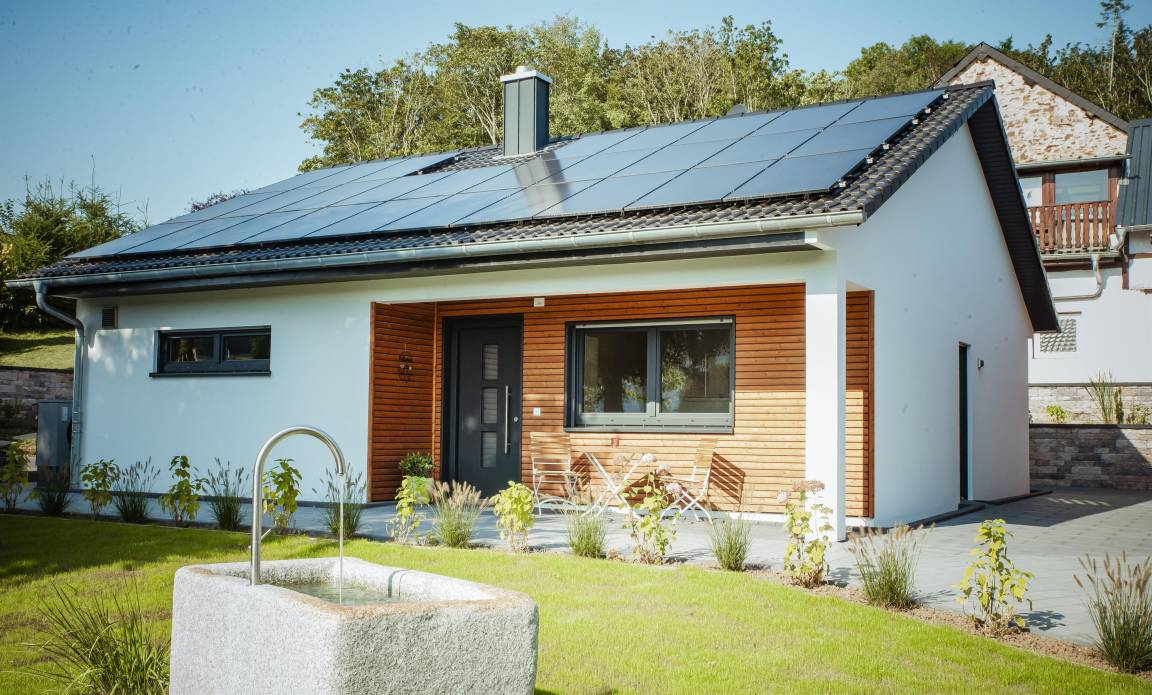 90 M² Ferienhaus ∙ 2 Schlafzimmer ∙ 4 Gäste - Bad Münstereifel