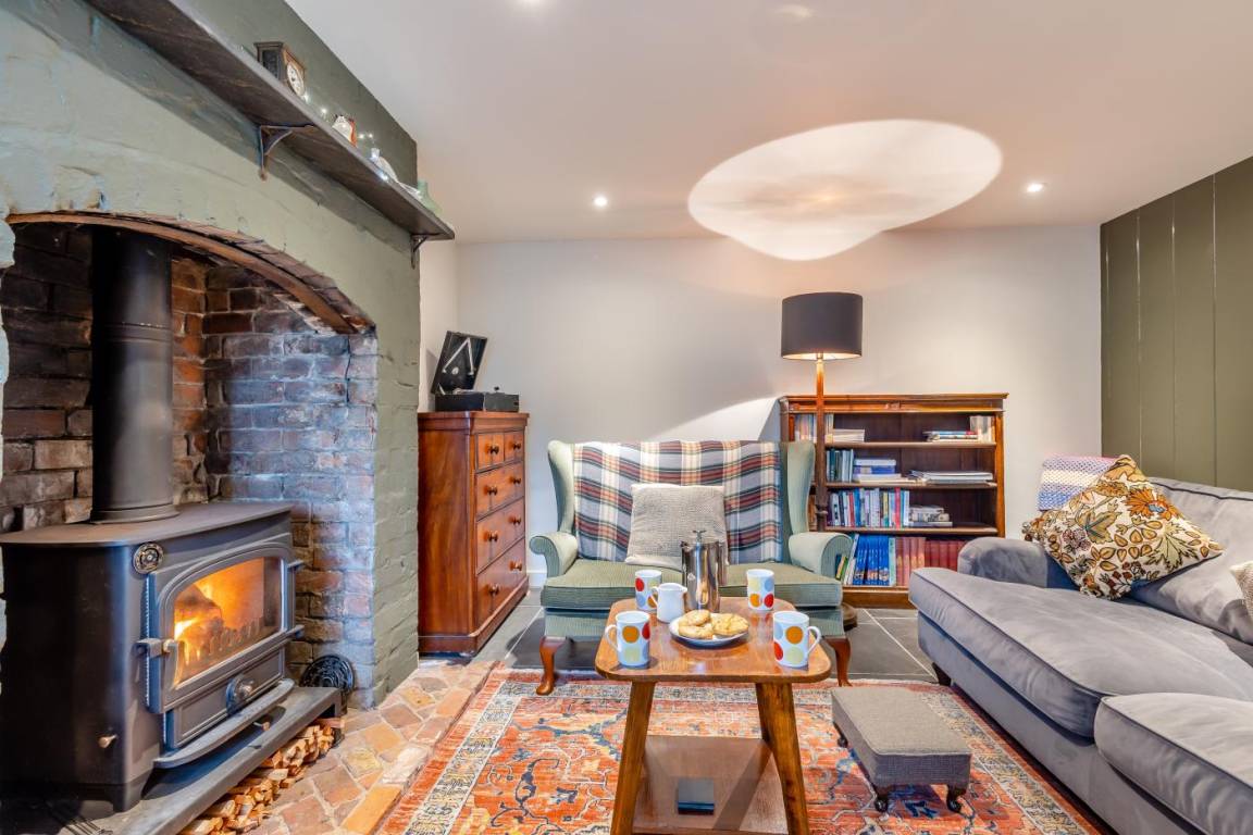 Cottage ∙ 4 Bedrooms ∙ 8 Guests - Bala