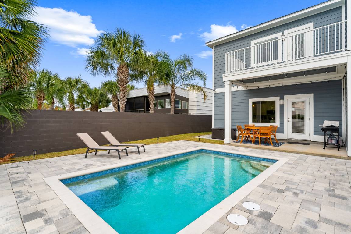 184 M² House ∙ 4 Bedrooms ∙ 12 Guests - Panama City Beach, FL