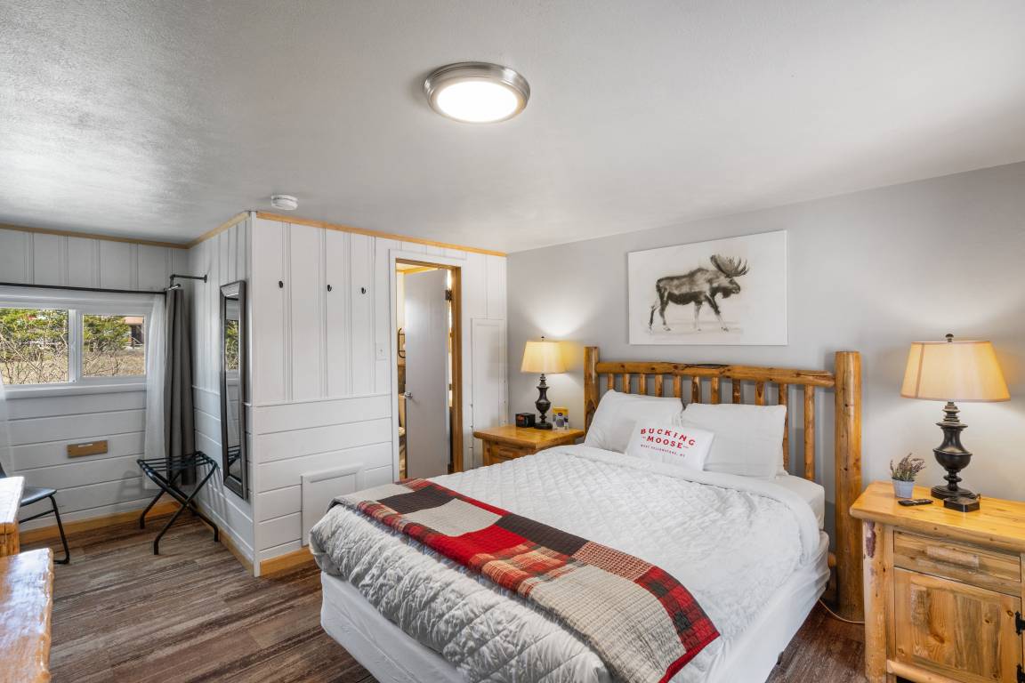 28 M² Hotel ∙ 1 Bedroom ∙ 2 Guests - West Yellowstone, MT