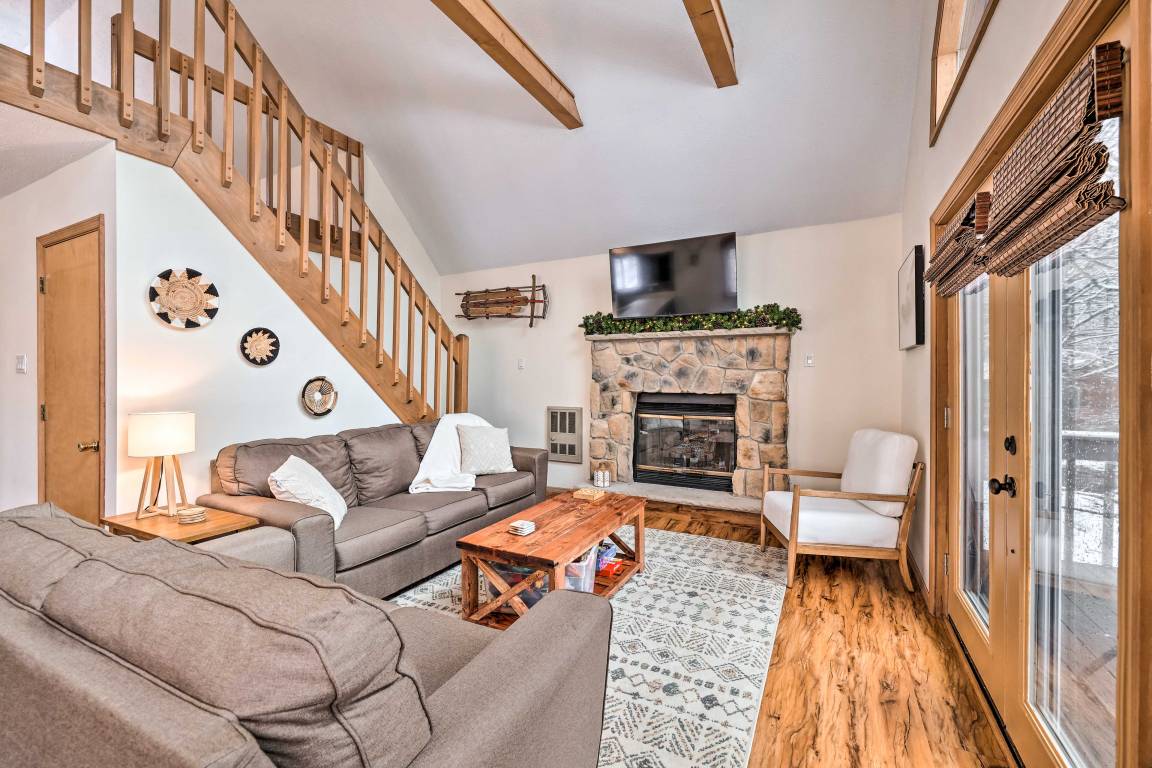 107 M² House ∙ 2 Bedrooms ∙ 7 Guests - Arrowhead Lake, PA