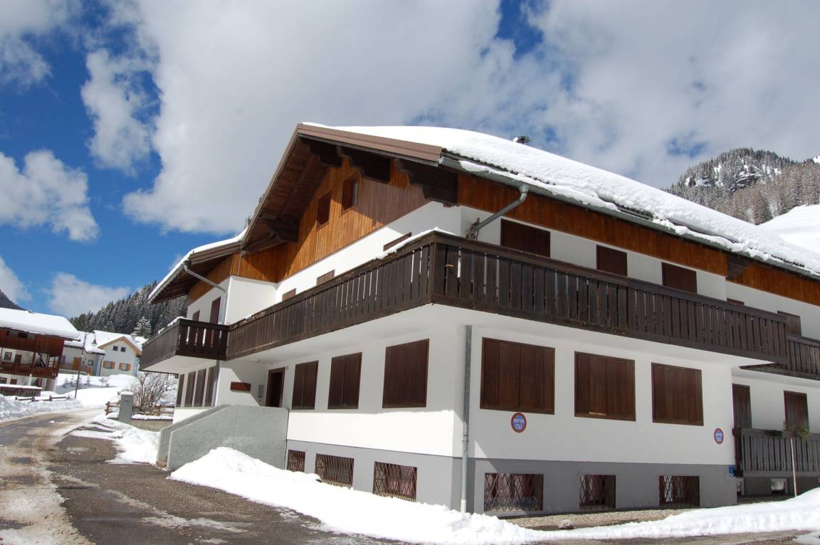 70 M² Appartement ∙ 2 Chambres ∙ 4 Personnes - Canazei