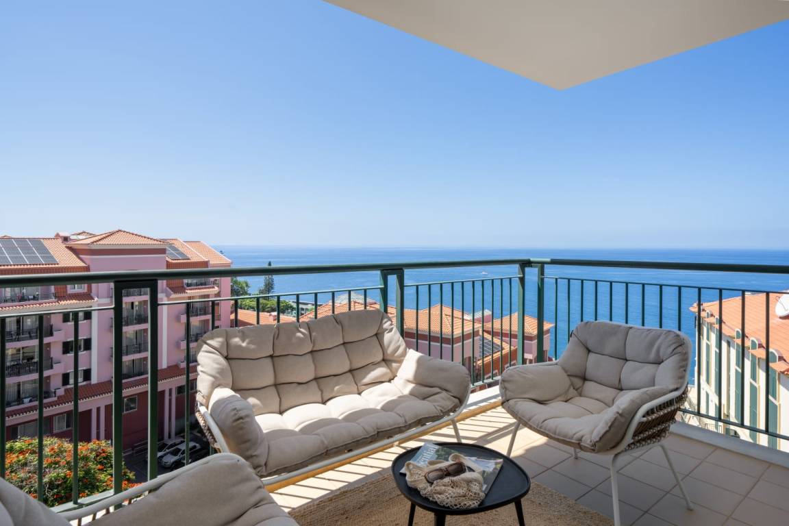 159 M² Apartment ∙ 3 Bedrooms ∙ 6 Guests - Funchal