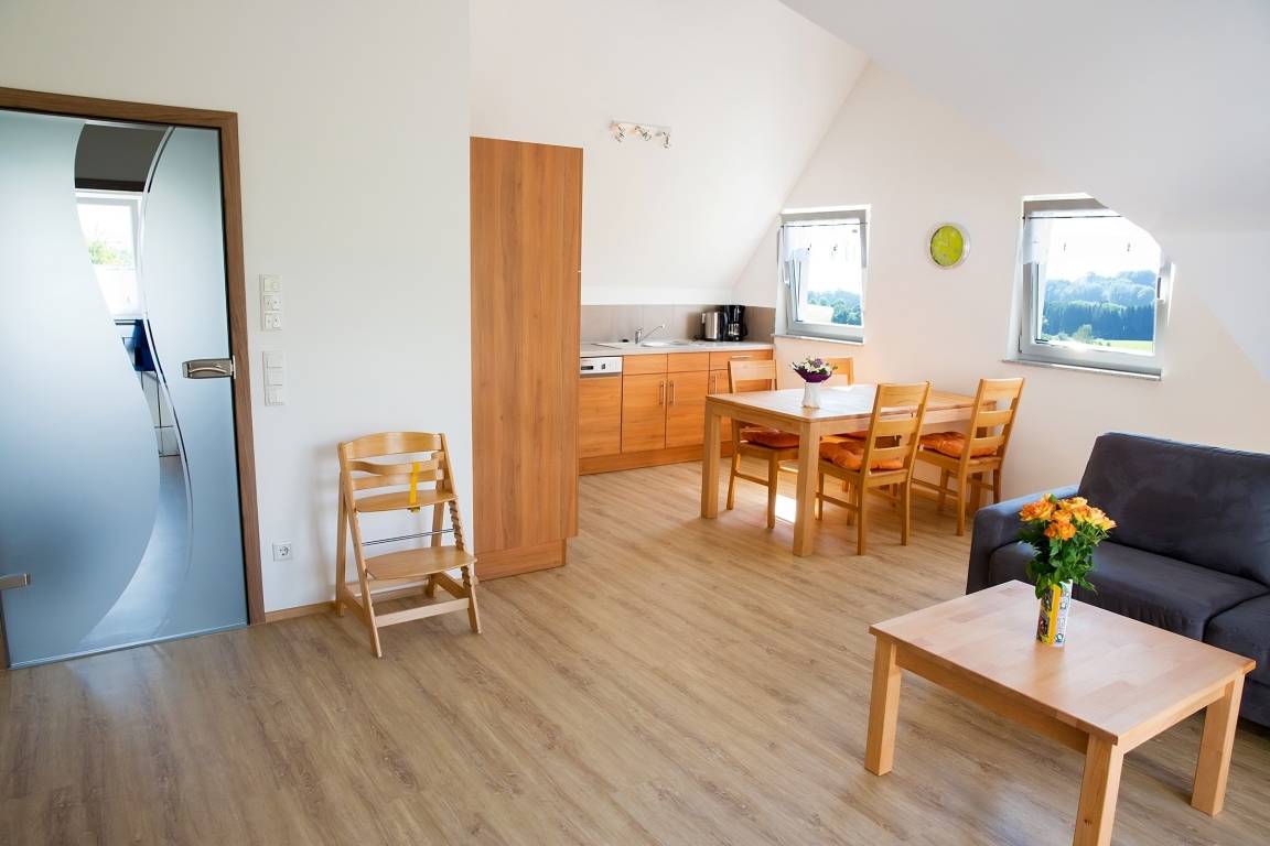 70 M² Ferienhaus ∙ 2 Schlafzimmer ∙ 6 Gäste - Reichenau