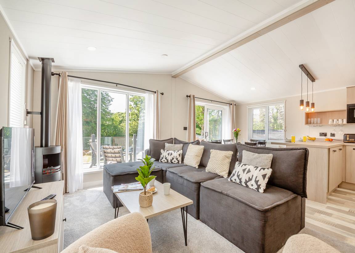 Chalet ∙ 3 Bedrooms ∙ 6 Guests - Wales