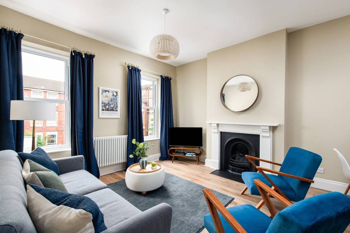 1000 M² Apartment ∙ 2 Bedrooms ∙ 4 Guests - Clifton