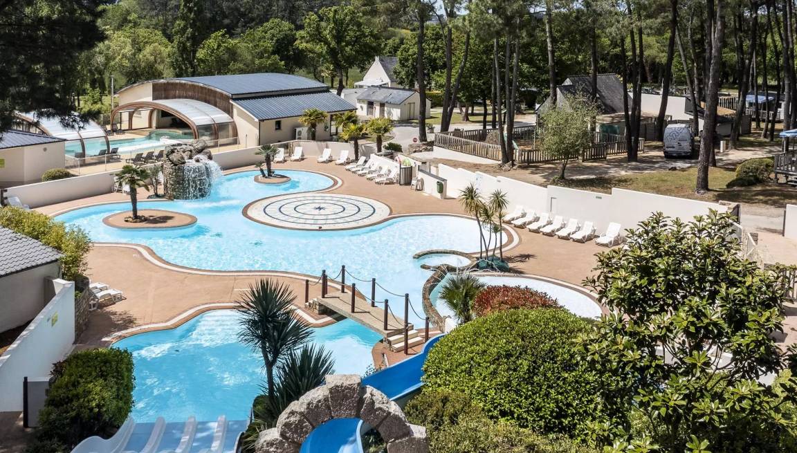 31 M² Caravan ∙ 2 Bedrooms ∙ 4 Guests - Locmariaquer