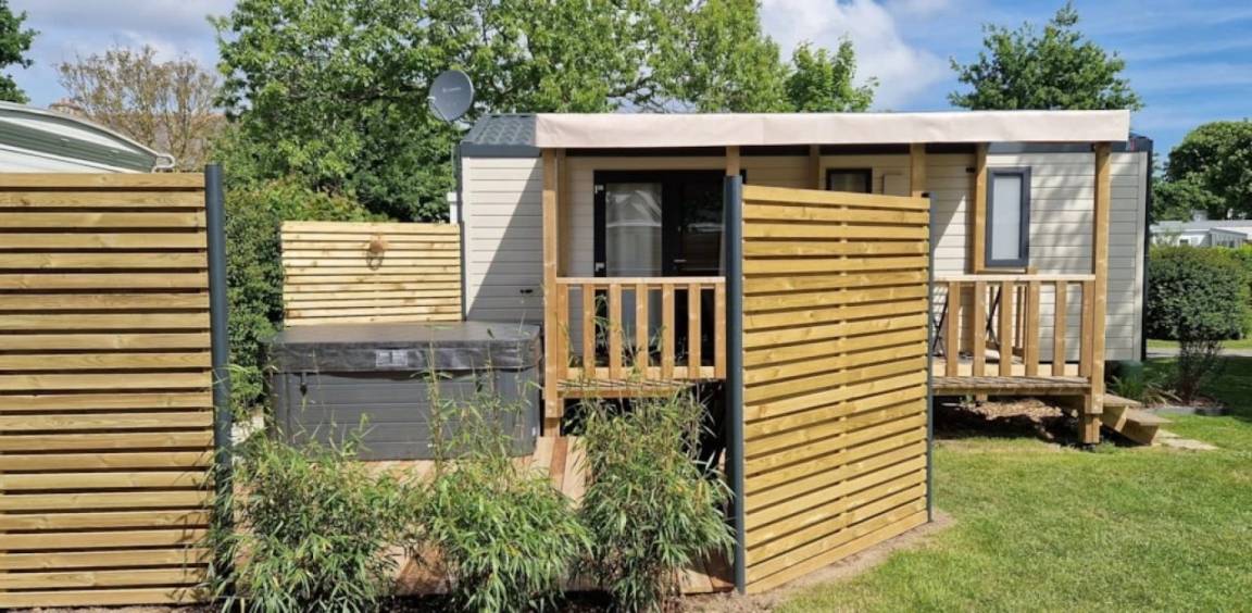 27 M² Camping ∙ 2 Chambres ∙ 4 Personnes - Plérin