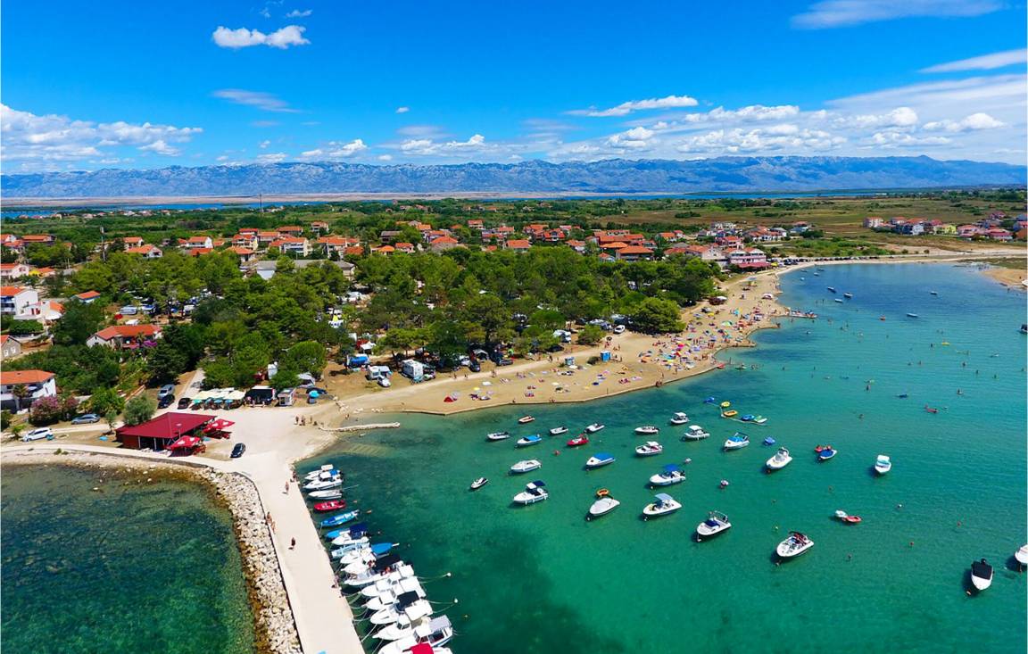 30 M² House ∙ 2 Bedrooms ∙ 5 Guests - Nin