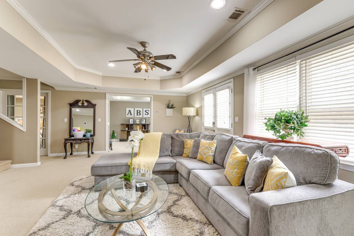 92 M² House ∙ 2 Bedrooms ∙ 4 Guests - Peachtree City, GA