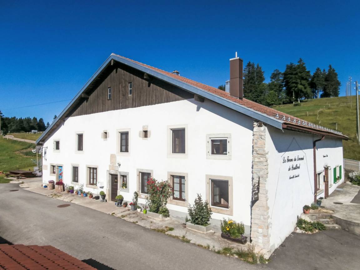 60 M² Appartement ∙ 1 Chambre ∙ 4 Personnes - La Chaux-de-Fonds