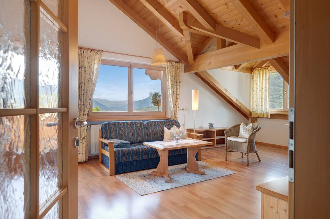 100 M² Ferienwohnung ∙ 2 Schlafzimmer ∙ 6 Gäste - Naturns