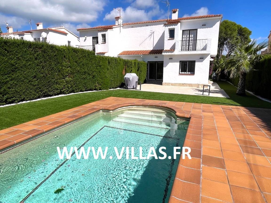 Villa ∙ 4 Chambres ∙ 8 Personnes - L'Ametlla de Mar