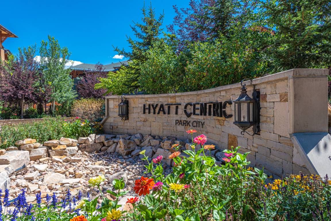 35 M² Hotel ∙ 1 Sypialnia ∙ 4 Gości - Alta, UT