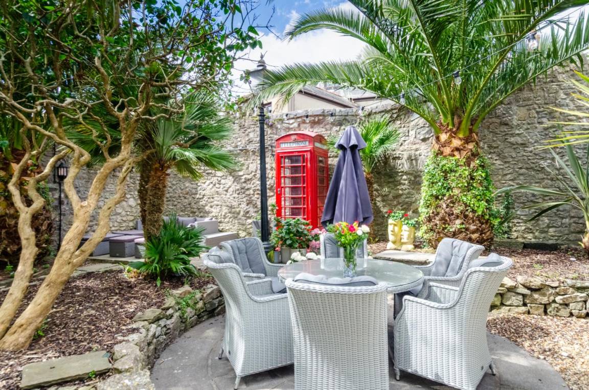 코티지 (자연 속의 작은 별장) ∙ 침실 6개 ∙ 게스트 13명 - 텐비