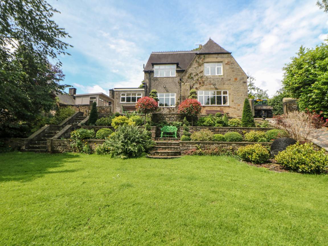 Cottage ∙ 4 Bedrooms ∙ 8 Guests - Longnor