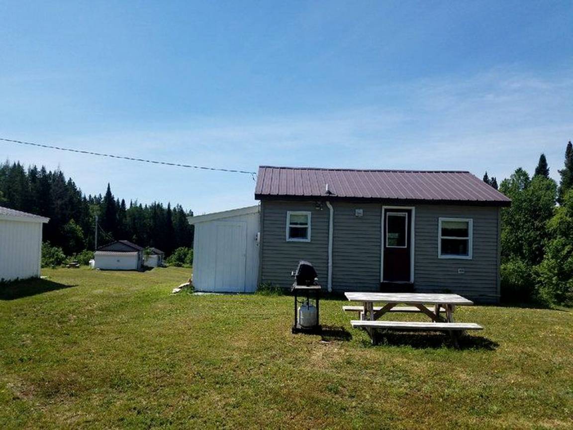 House ∙ 1 Bedroom ∙ 4 Guests - New Hampshire