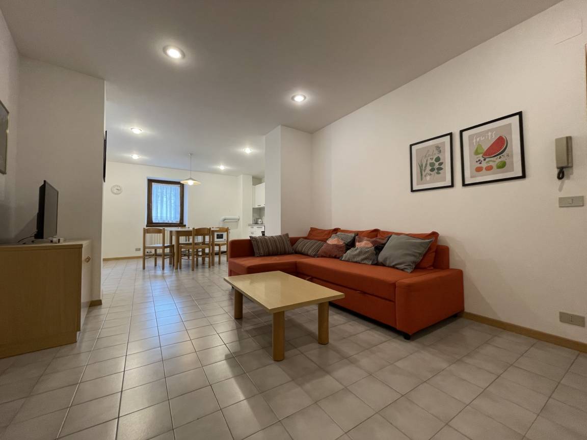 75 M² Apartment ∙ 2 Bedrooms ∙ 4 Guests - Pinzolo