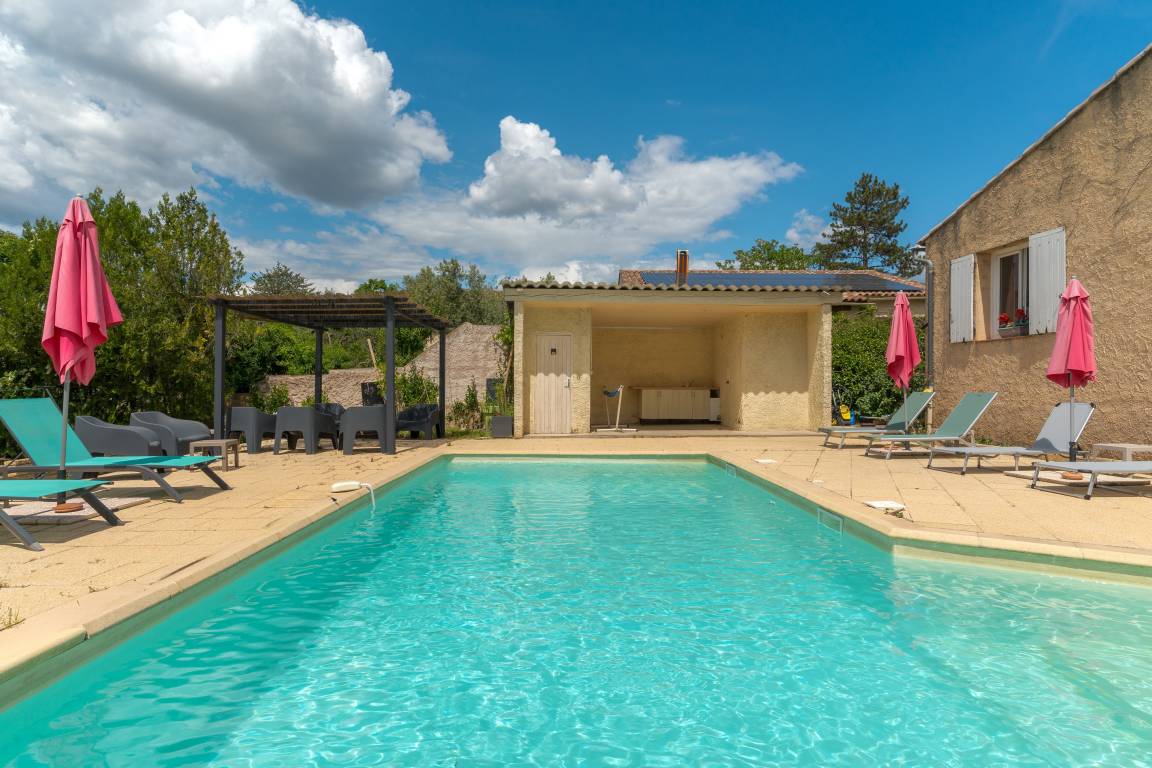 120 M² Ferienwohnung ∙ 4 Schlafzimmer ∙ 6 Gäste - Gréoux-les-Bains