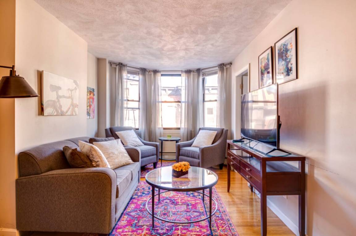 60 M² Apartment ∙ 2 Bedrooms ∙ 3 Guests - Massachusetts