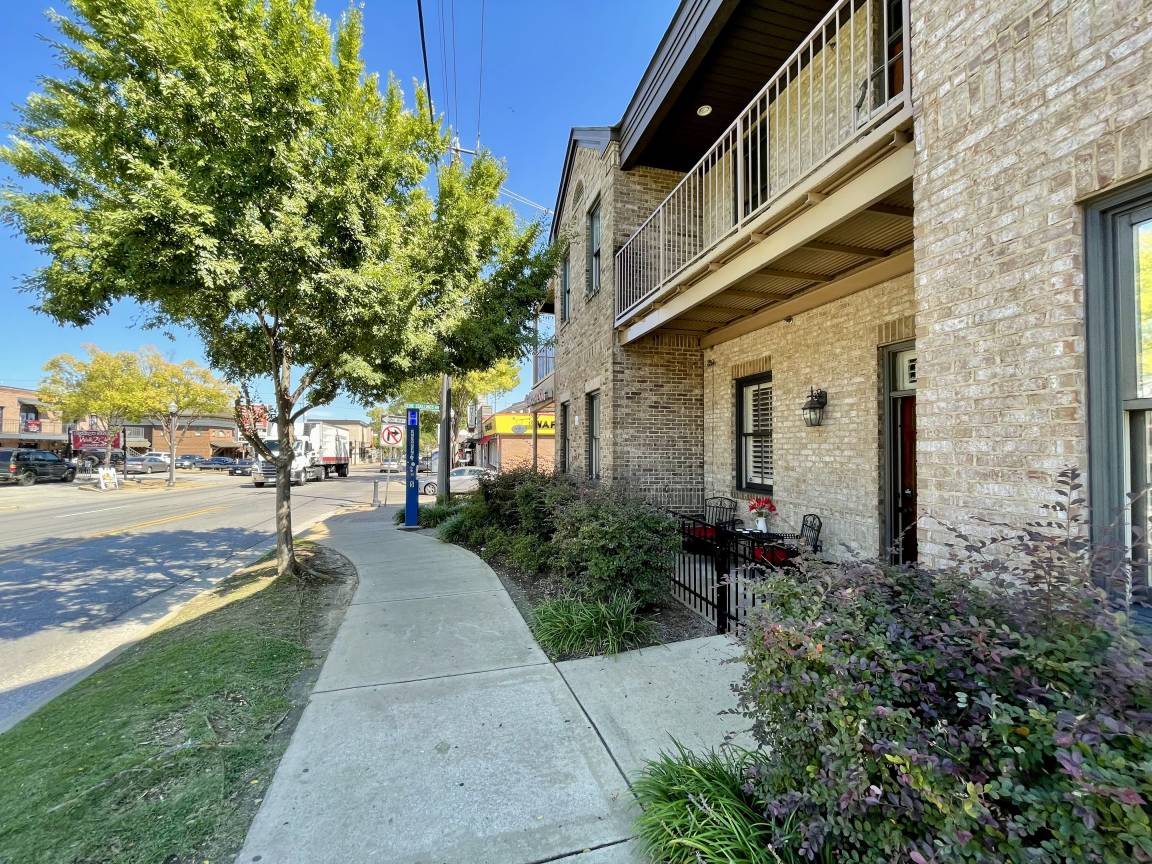 121 M² Condo ∙ 2 Bedrooms ∙ 4 Guests - Tuscaloosa, AL