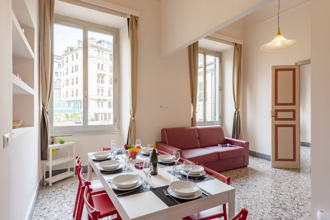 150 M² Apartment ∙ 4 Bedrooms ∙ 10 Guests - Genoa