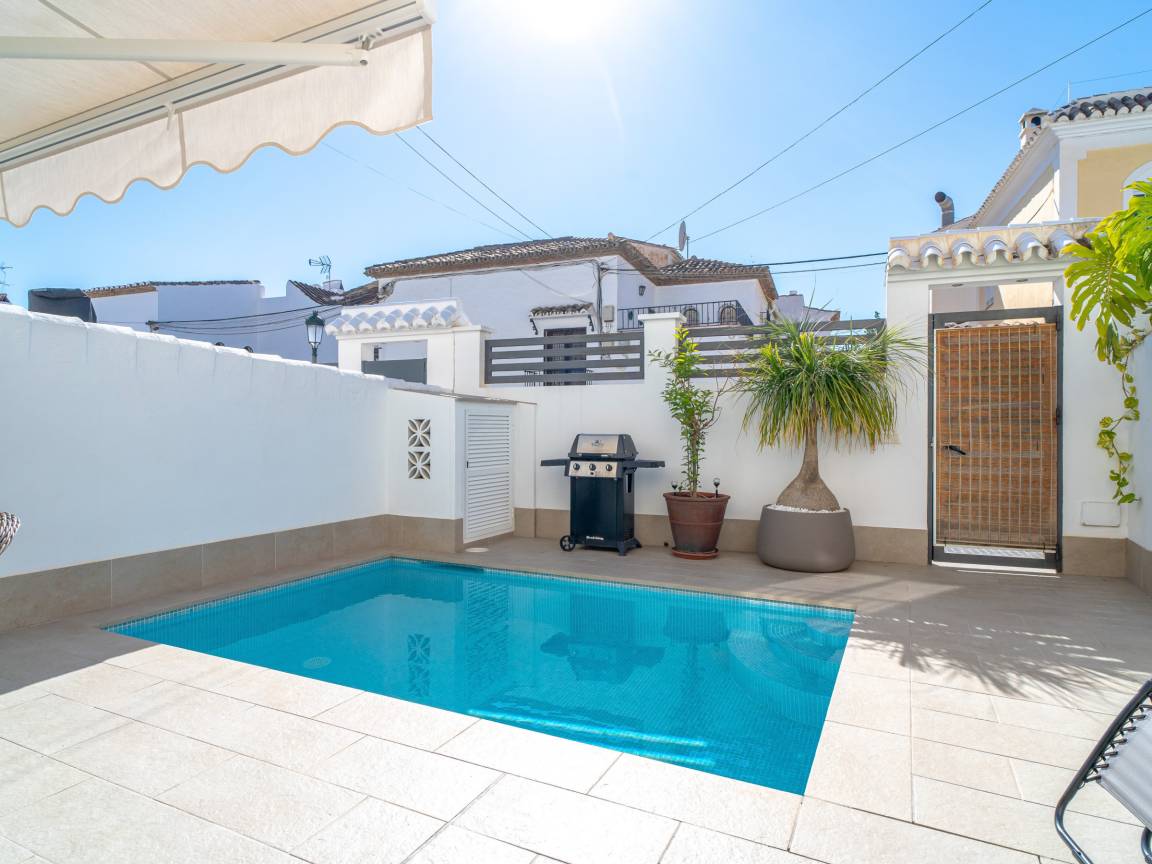 125 M² Cottage ∙ 3 Bedrooms ∙ 6 Guests - Nerja