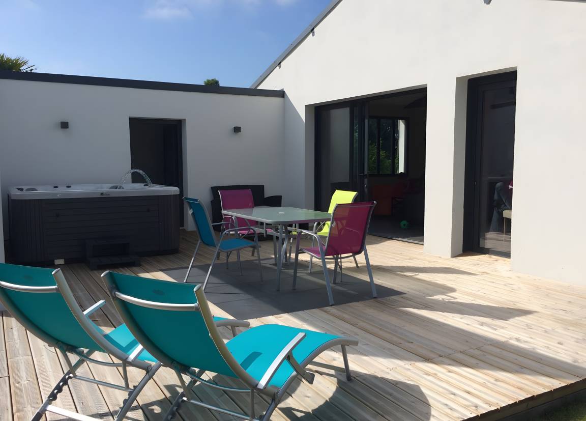 100 M² Maison De Vacances ∙ 2 Chambres ∙ 4 Personnes - Trégastel