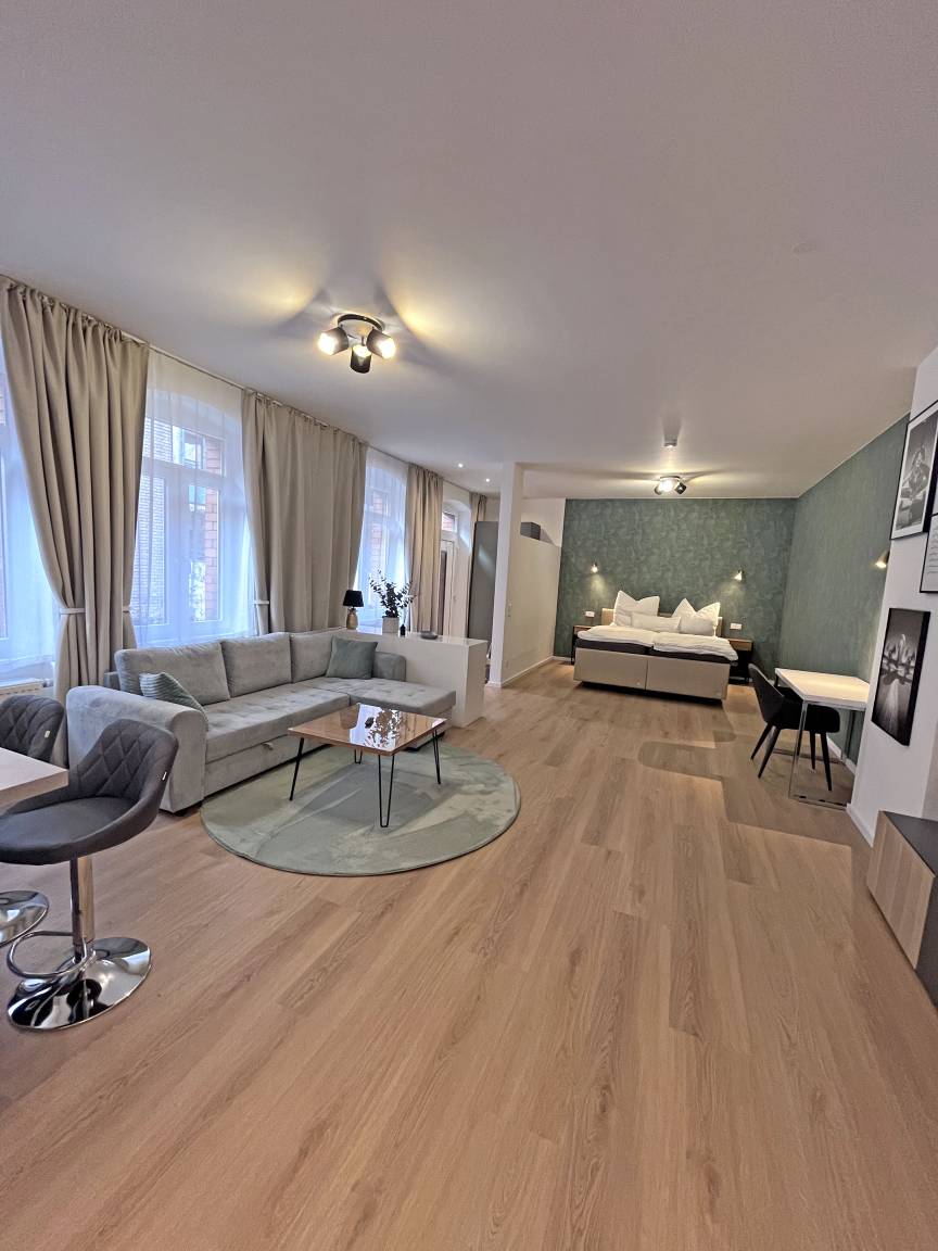 65 M² Ferienwohnung ∙ 1 Schlafzimmer ∙ 4 Gäste - Fürth