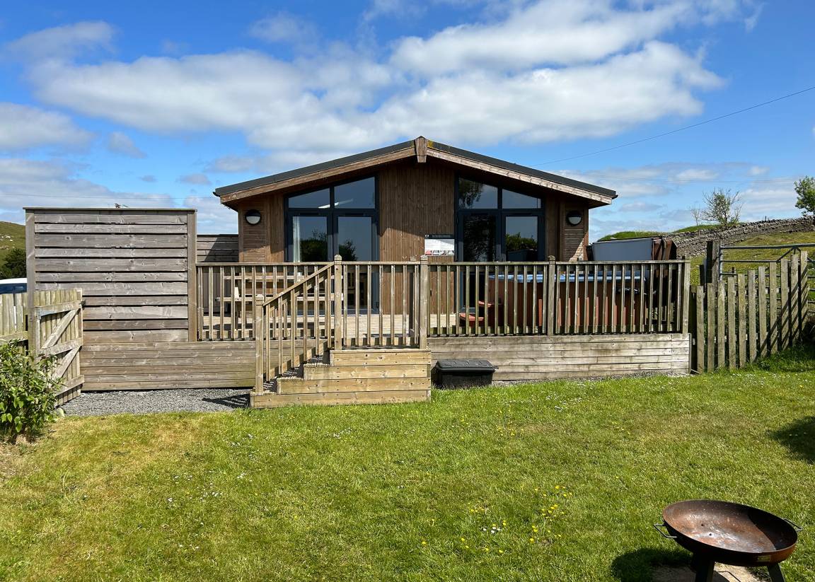 Chalet ∙ 3 Bedrooms ∙ 4 Guests - Scotland
