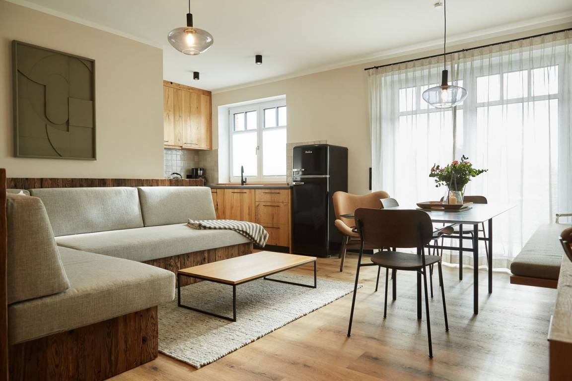 76 M² Ferienwohnung ∙ 2 Schlafzimmer ∙ 4 Gäste - Meldorf