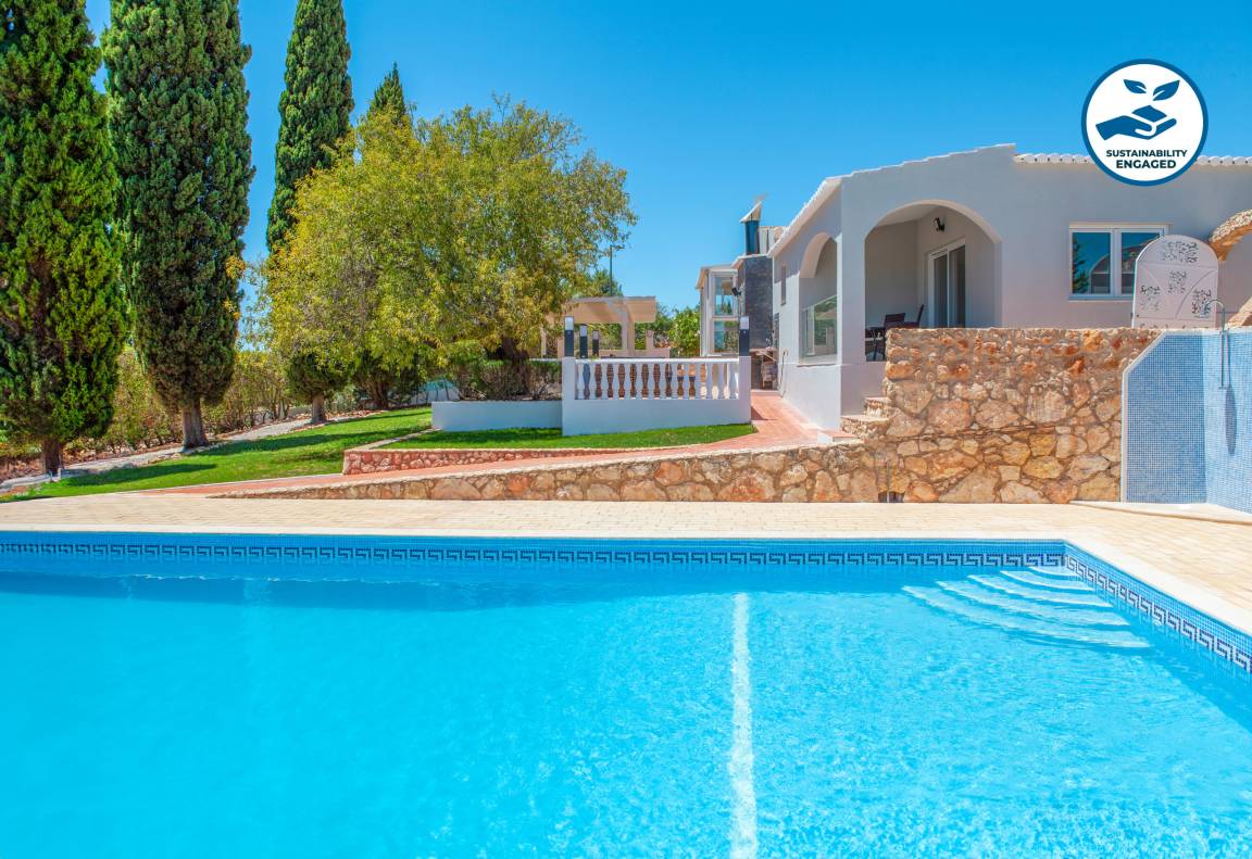 250 M² Villa ∙ 3 Bedrooms ∙ 11 Guests - Portimão