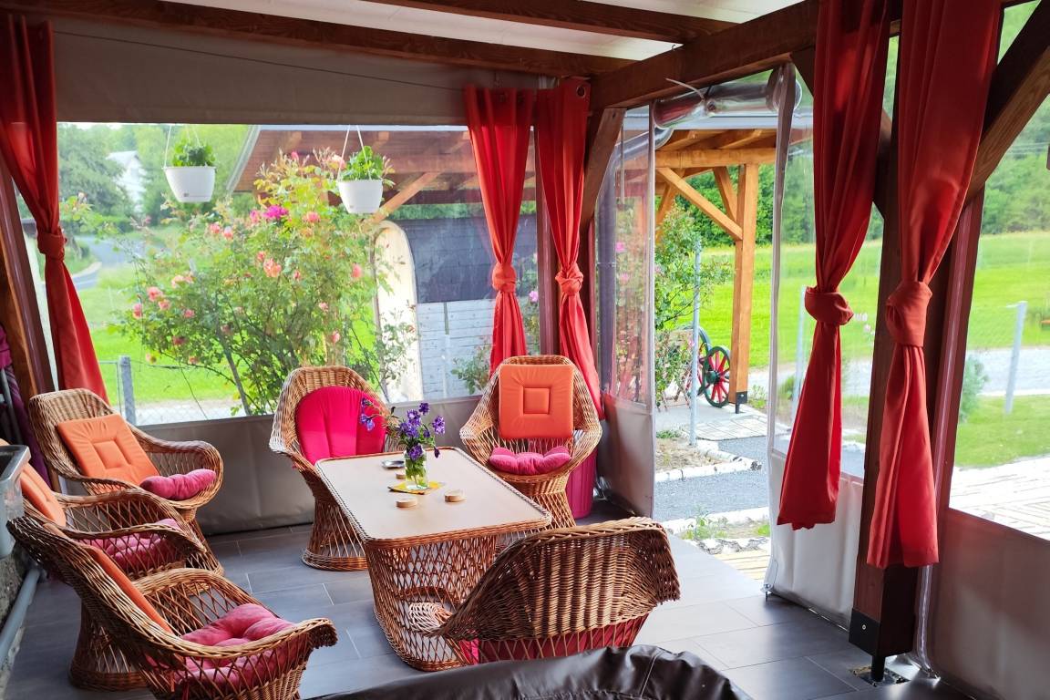 84 M² Appartement ∙ 2 Chambres ∙ 6 Personnes - Ogulin