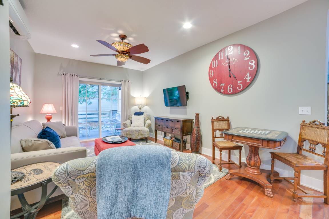 88 M² House ∙ 2 Bedrooms ∙ 4 Guests - Charlevoix, MI