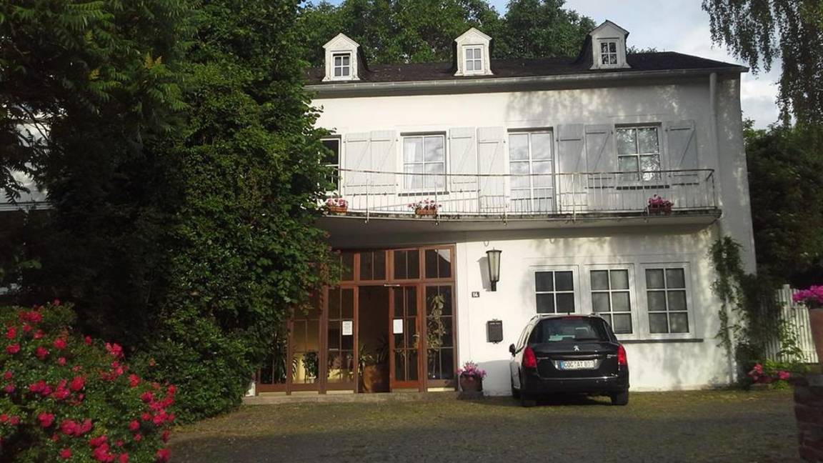 60 M² Ferienwohnung ∙ 1 Schlafzimmer ∙ 3 Gäste - Treis-Karden