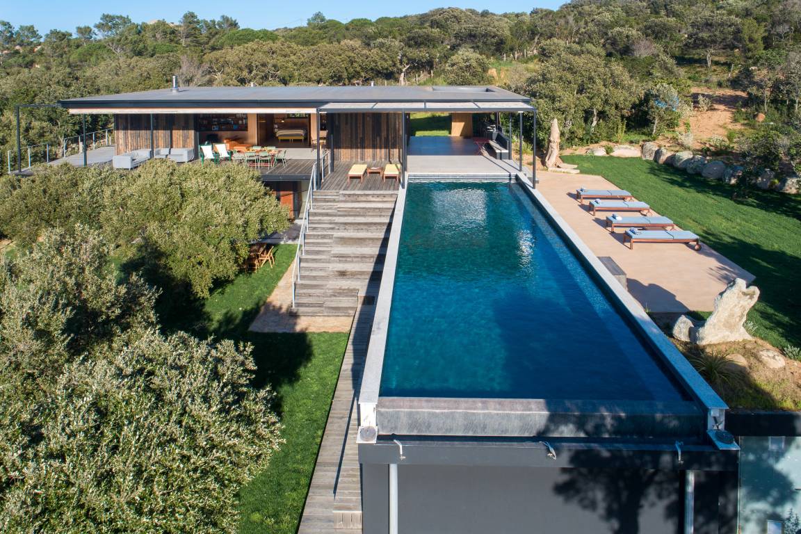 200 M² Villa ∙ 5 Chambres ∙ 10 Personnes - Pianottoli-Caldarello