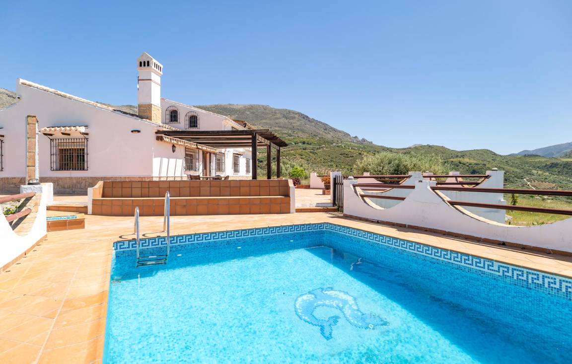 294 M² Casa ∙ 4 Habitaciones ∙ 8 Huéspedes - Alhama de Granada