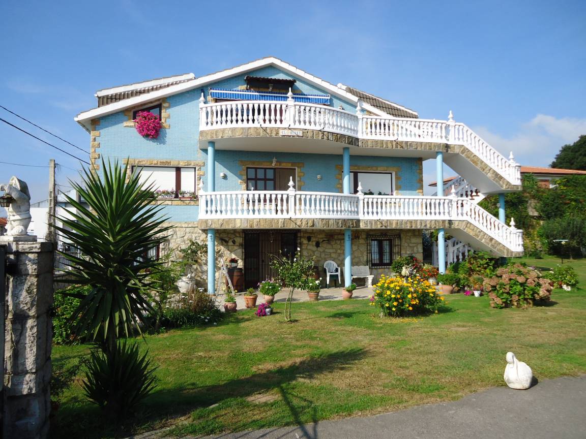 75 M² Apartamento ∙ 2 Habitaciones ∙ 4 Huéspedes - Santander