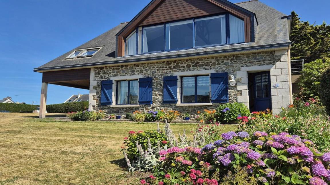 130 M² Maison De Vacances ∙ 3 Chambres ∙ 6 Personnes - Saint-Brieuc