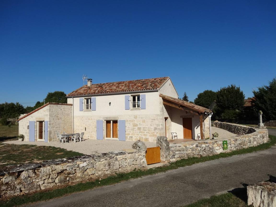 130 M² Gîte ∙ 3 Chambres ∙ 5 Personnes - Lot